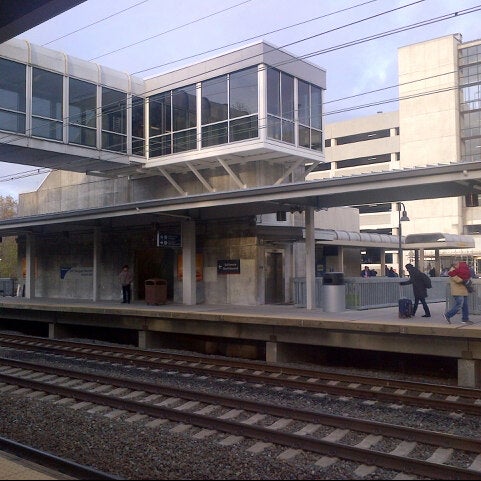Photos at BWI Amtrak/MARC Rail Station (BWI) - Train Station in Linthicum