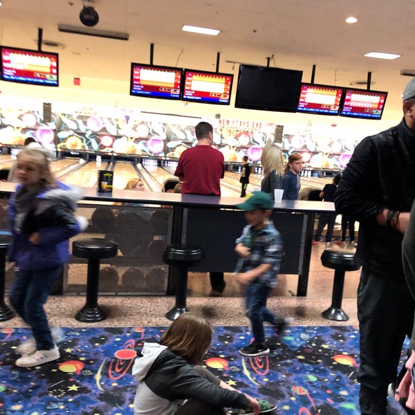 Howell Lanes - 1002 US Highway 9