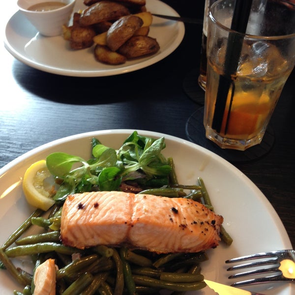 Coyote Diners & Bar (Now Closed) - American Restaurant in Praha 3