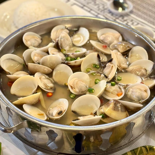 Restaurant Kampung Seafood Parit Jawa - Seafood Restaurant