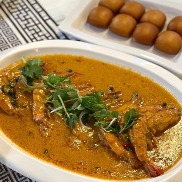 Restaurant Kampung Seafood Parit Jawa - Seafood Restaurant