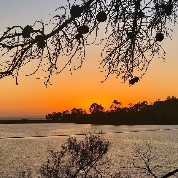 Lake Miramar Hiking Trail - Scripps Ranch - 4 tips from 167 visitors