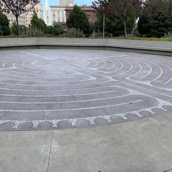 Grace Cathedral Labyrinth
