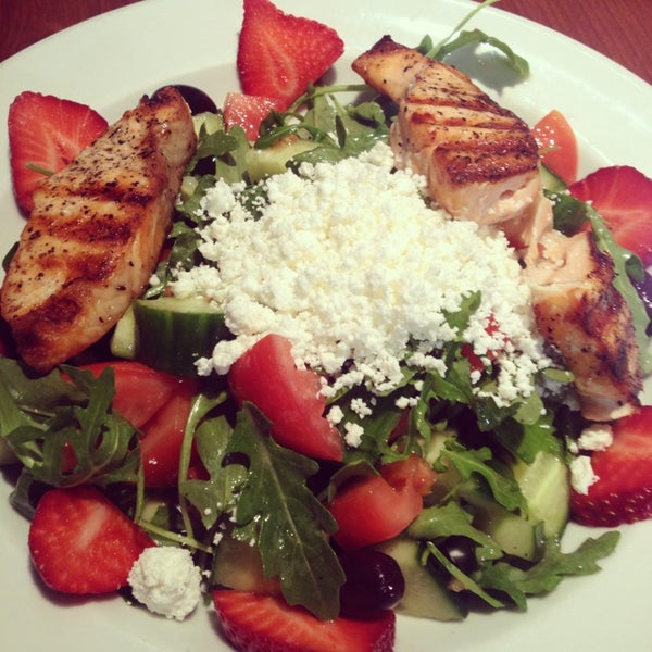 Mashu Mashu Mediterranean Grill - Middle Eastern Restaurant in Toronto