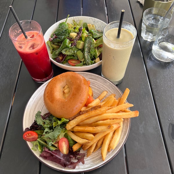 MEMO - Café in Singapore