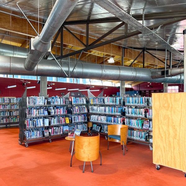 Palmerston North City Library - Palmerston North, Manawatu