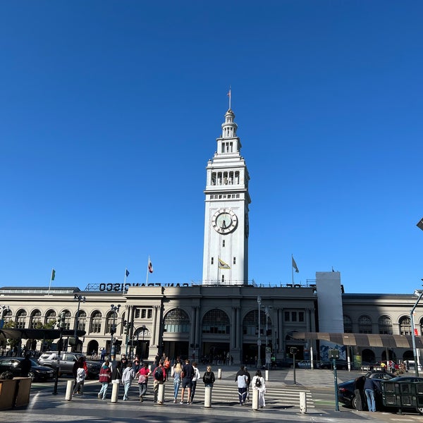 Embarcadero Outdoor Crafts Market - Financial District - 2 tips from ...