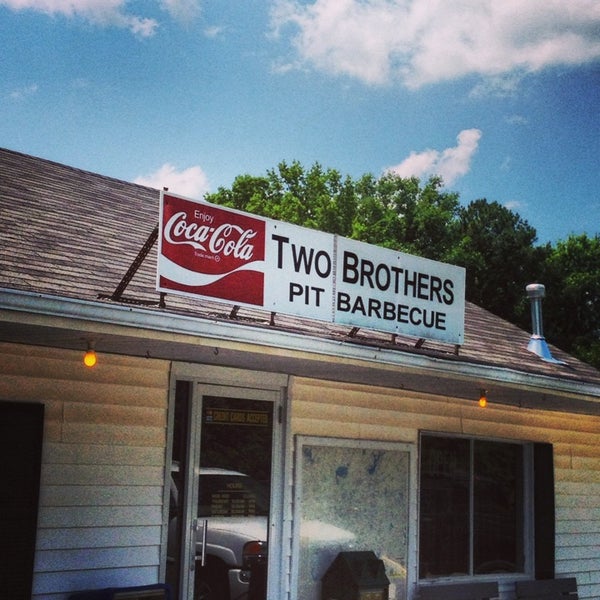 Two Brothers Bar B Q (Now Closed) - 8 tips