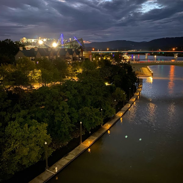 Sunset Rock - Scenic Lookout in Lookout Valley - Lookout Mountain