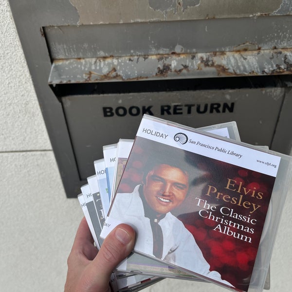 Ortega Branch Library - Outer Sunset - San Francisco, CA