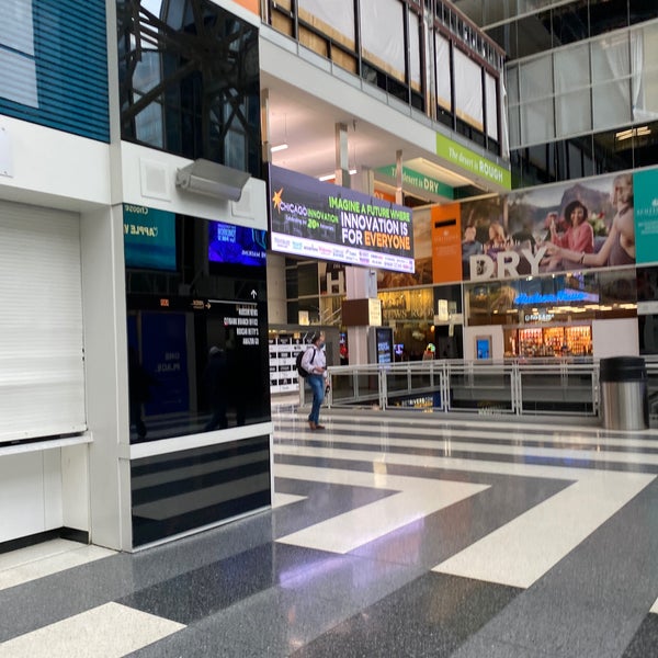 Accenture Tower - West Loop - 1 tip from 1416 visitors