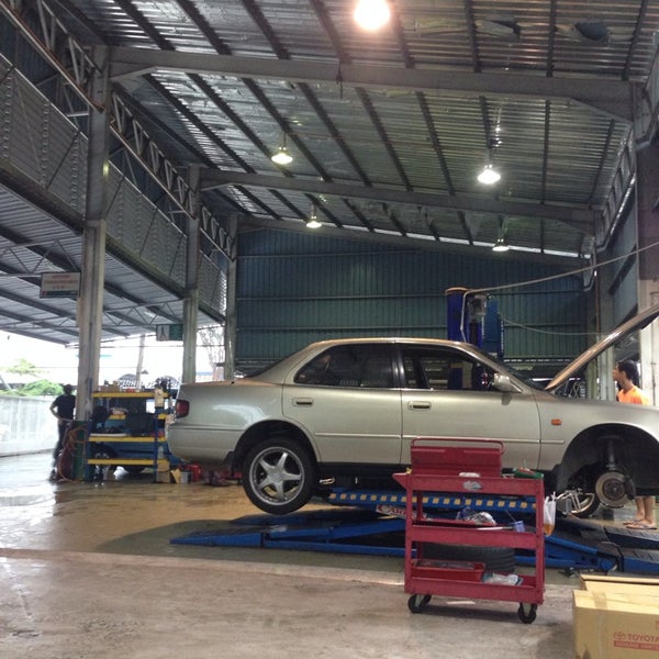 Win Hin Service Centre (Castrol) - Kuantan, Pahang
