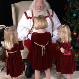 Santa Claus Minneapolis / St Paul - Arts and Entertainment in Minneapolis