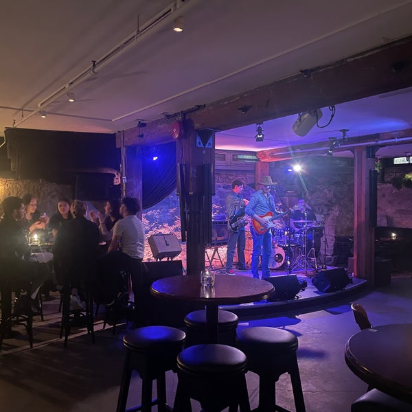 Guilt & Co. - Gastown - 55 tips