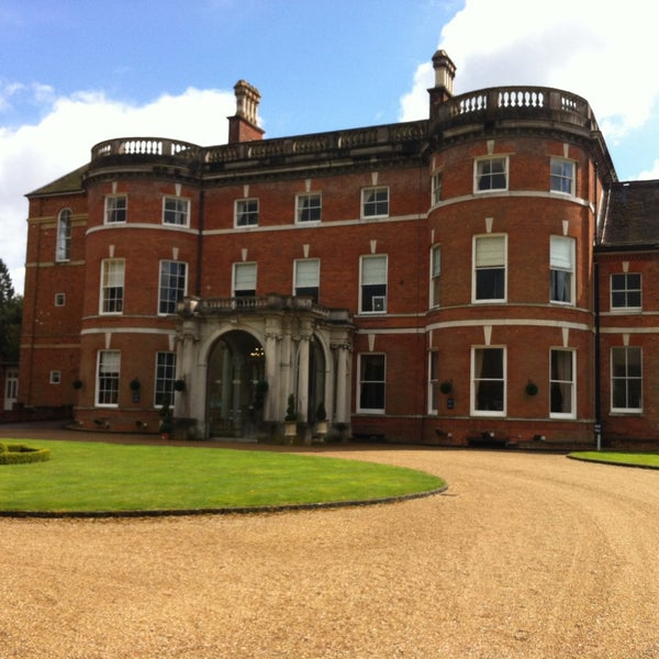 Oakley Hall Hotel - Hotel in Basingstoke