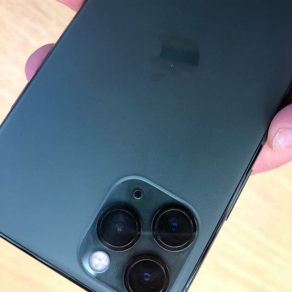 Photos at Apple Lakeside - Electronics Store