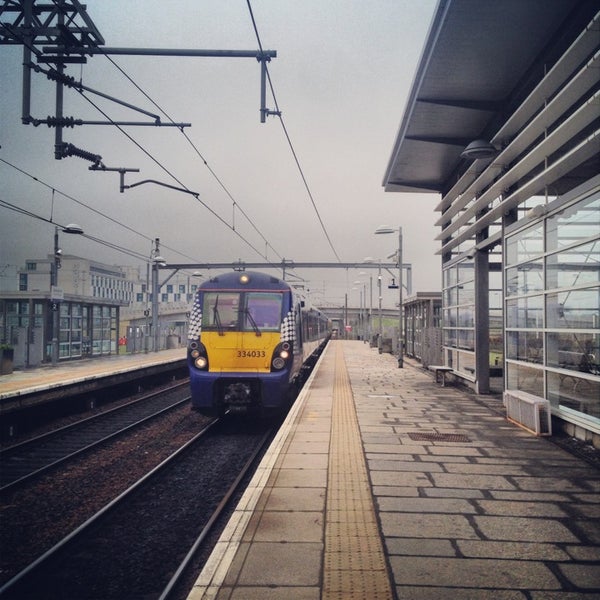 Photos at Edinburgh Park Railway Station (EDP) - Sighthill - 11 tips ...
