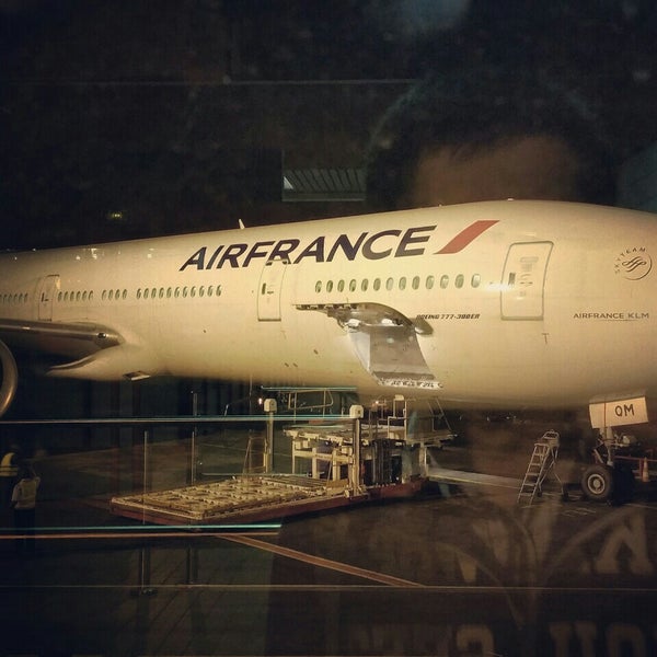 Libreville Leon M'ba International Airport - Airport