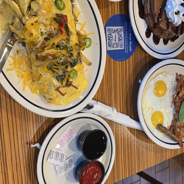 IHOP - First Hill - 950 E Madison St