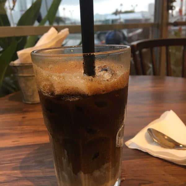 Aroi Dessert Cafe - 124 Bạch Đằng