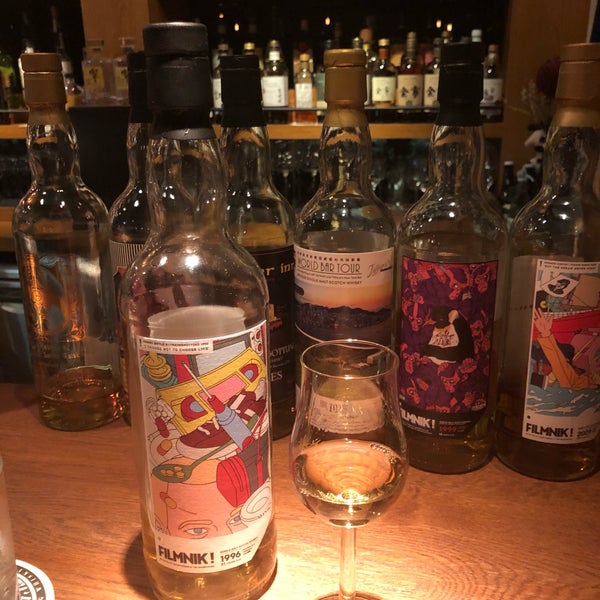 Club Qing - 10/F, Cosmos Bldg, 8-11 Lan Kwai Fong