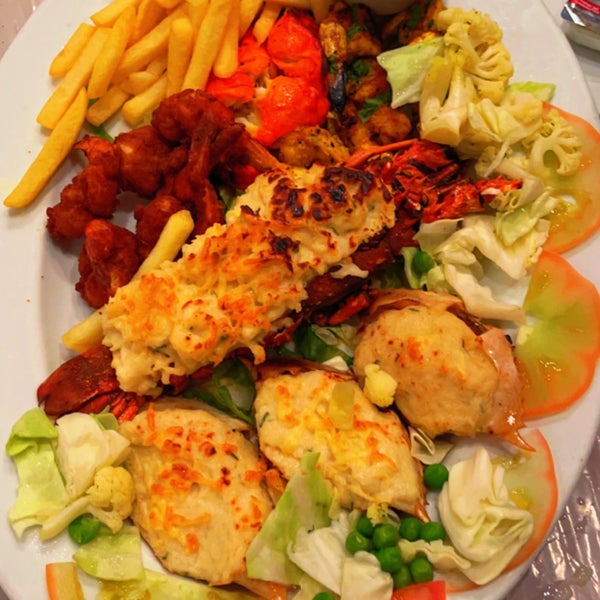 Photos at Al Banoosh - 324 tips