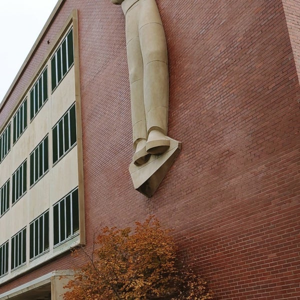 Holland and Terrell Libraries - 1400 NE Terrell Mall
