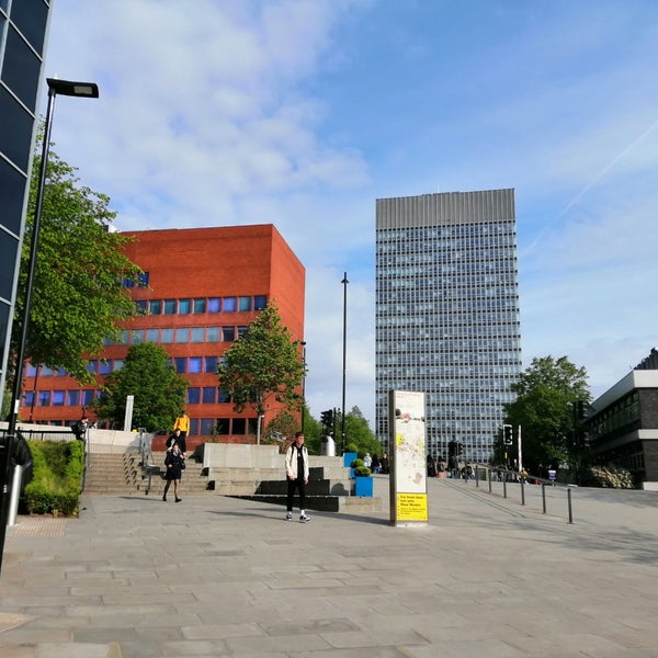 Hicks Building - 226 Hounsfield Rd