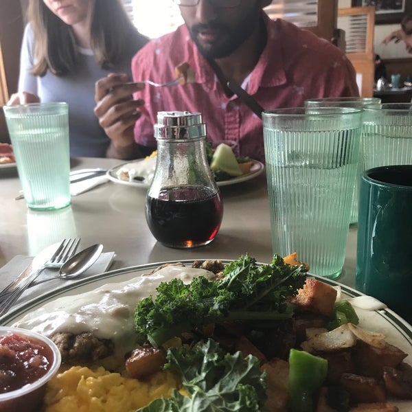 Del Monte Cafe - 14 tips