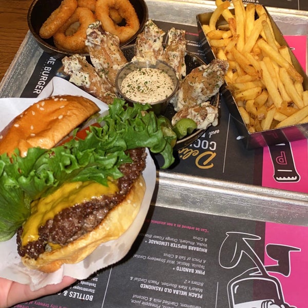 Prime Burger - Burger Joint in Södra Adolf Fredrik