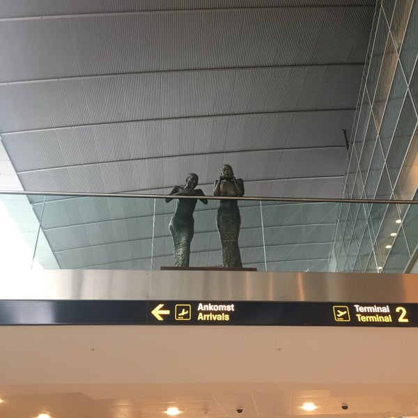 Gate A17 - Airport Gate in Kastrup