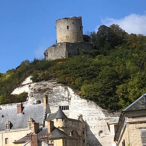 La Roche-Guyon - Village