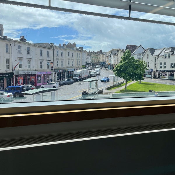 Bournemouth Library - 6 tips from 375 visitors