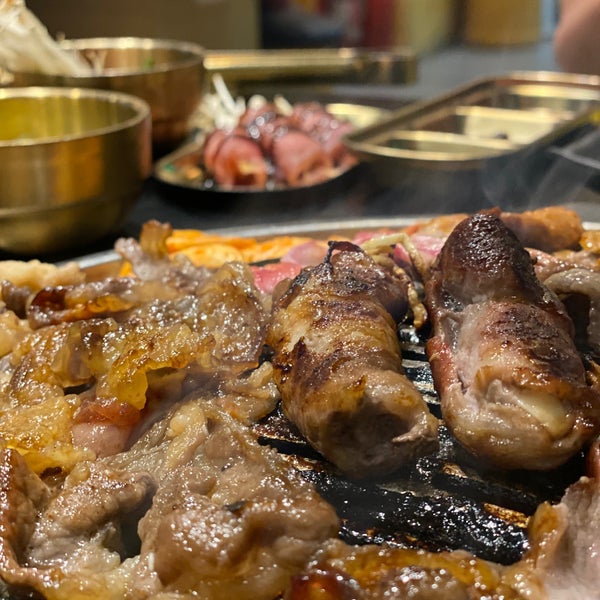 Yoshi-meat-su - Korean BBQ Restaurant in Manila