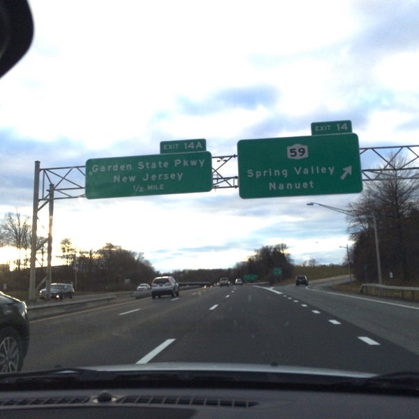 Garden State Parkway at Exit 165 - Garden State Pkwy