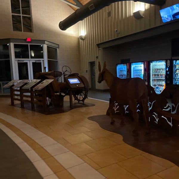 Hill County Rest Area - I-35 mm 362A NB