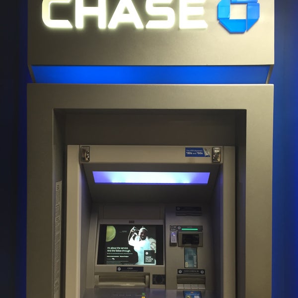 Chase Bank - Bank in Long Island City
