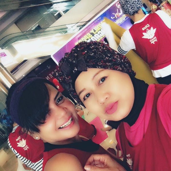 Bintaro Entertainment Center - 10 tips from 866 visitors