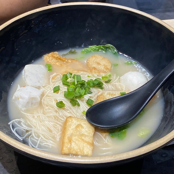 Liang Khee Tomyam Noodle Sri Petaling - Seputih - 3 tips from 214 visitors