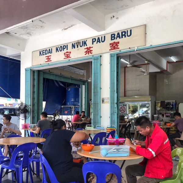 Kedai Kopi Nyuk Pau Baru 新玉宝茶餐室 - Noodle Restaurant
