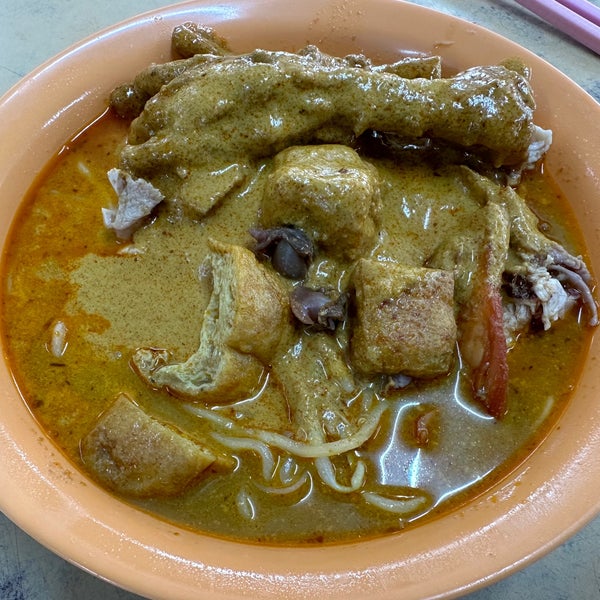 Lou Ma Curry Mee - Noodle House in Seputih
