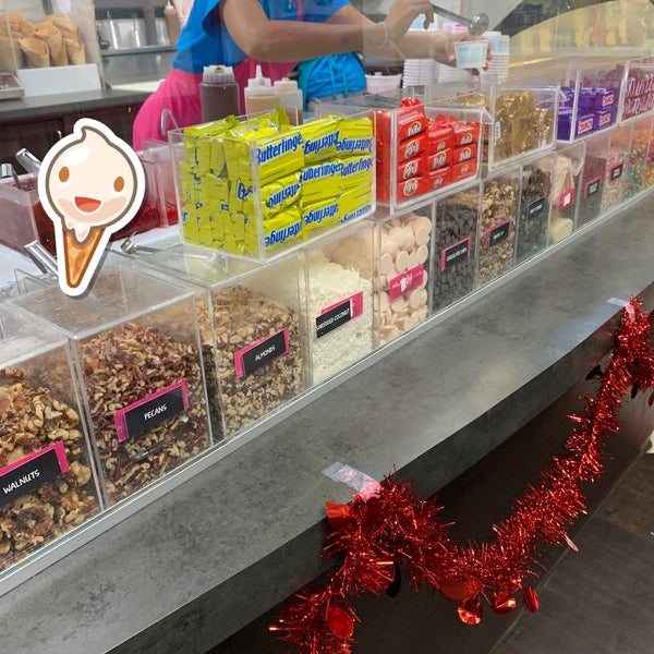 Maggie Moo's Ice Cream & Treatery - 143 Avenida Winston Churchill,