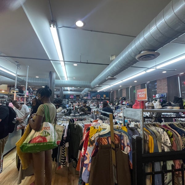 Buffalo Exchange - Williamsburg - Brooklyn, NY