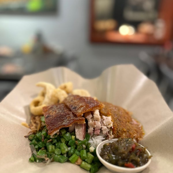 Crispy Pork Noodle soup (Balinese babi guling) - Indonesian Restaurant ...