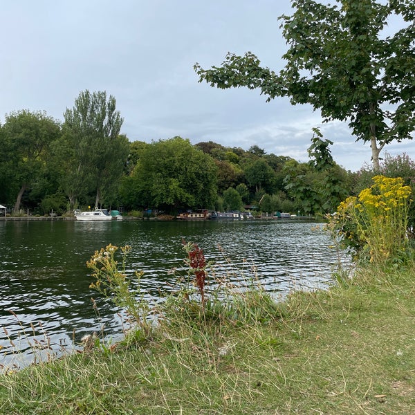 Thameside Promenade - Reading, Berkshire