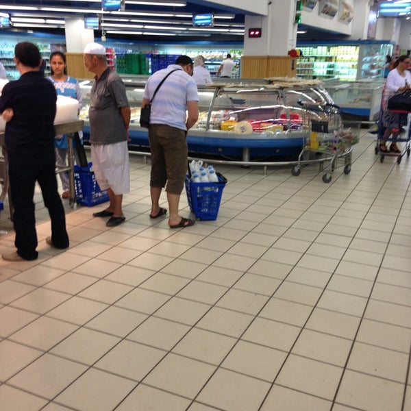 MG Maxi - Shopping Mall