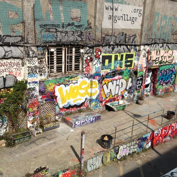 Les Frigos - Performing Arts Venue in Paris