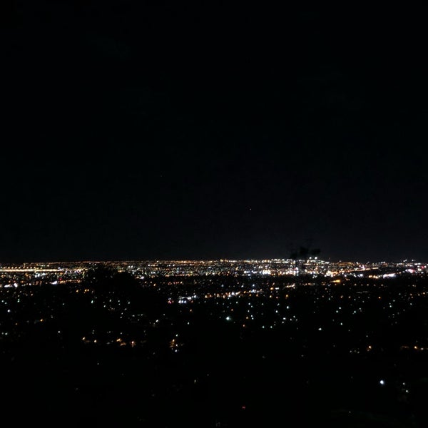 Photos at Windy Point Lookout - Belair, SA