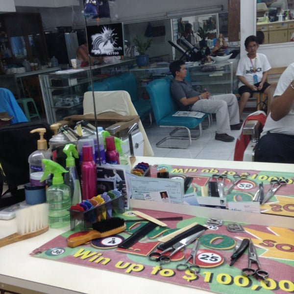 Ricky's Barber Shop - Hair Salon