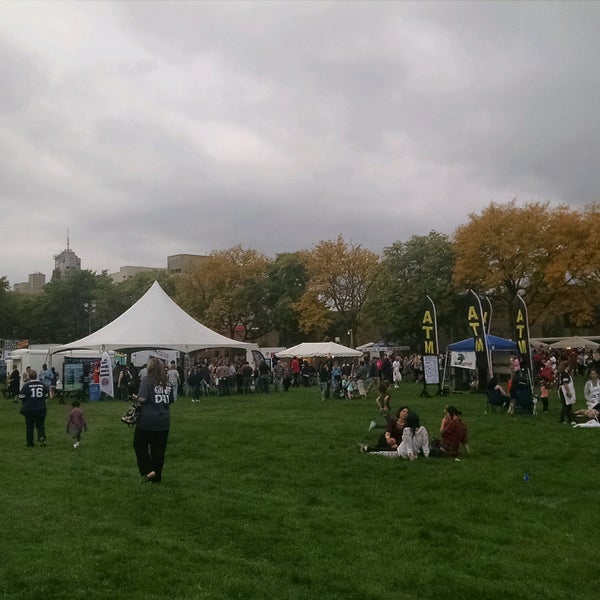 Adado Riverfront Park - 5 tips from 726 visitors